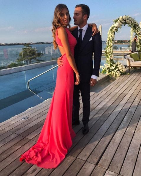 Modelos, periodistas y 'wags', las 15 claves de la invitada perfecta ...