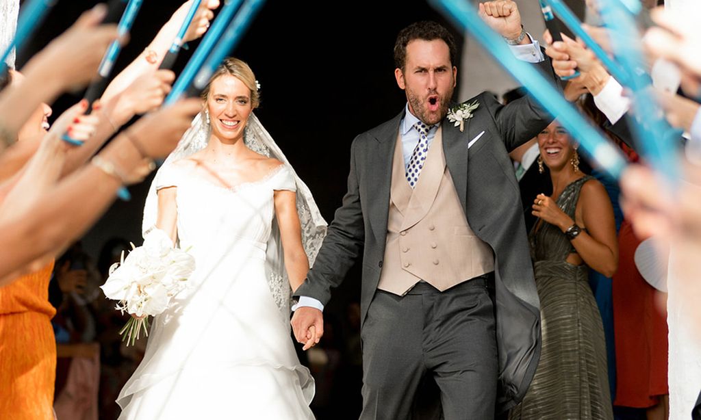 Un look de novia romántico para María en su boda a lo Mamma Mia!
