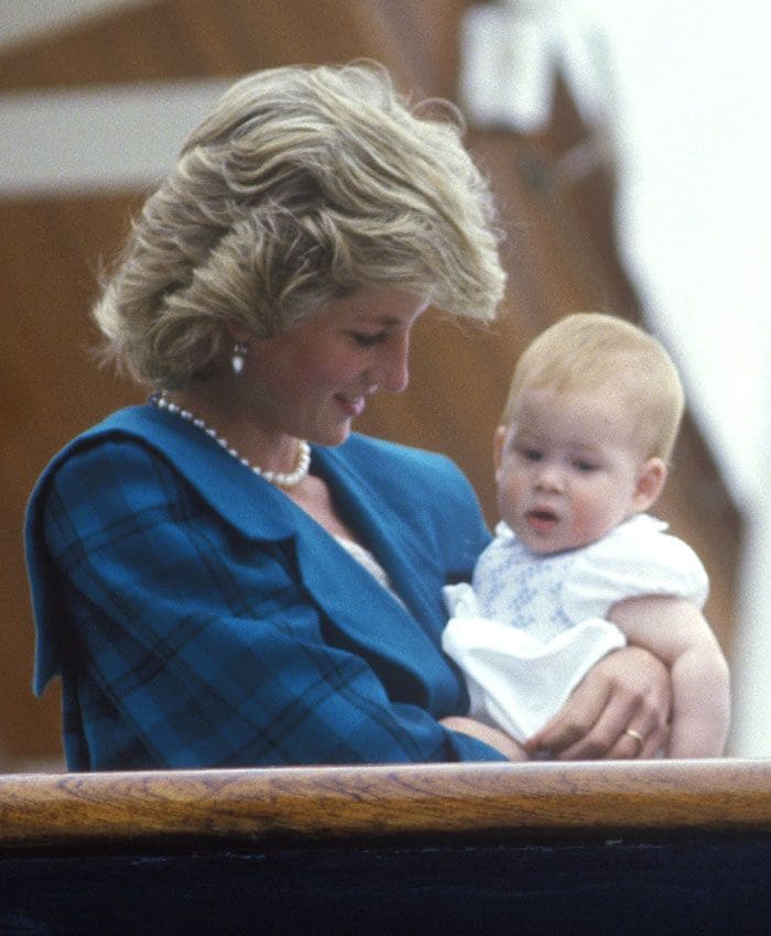 Tras los pasos de papá, Archie ha heredado el cabello pelirrojo del ...
