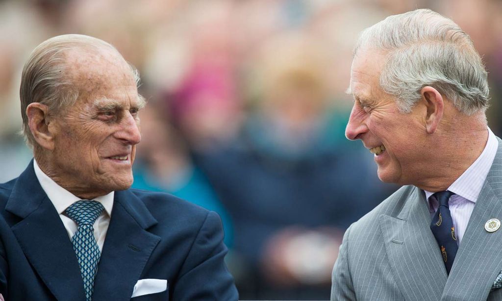 Príncipe Carlos: el motivo de la visita a su padre en el hospital