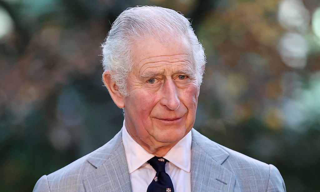 Carlos de Inglaterra felicita a su hermana, la princesa Ana, con una preciosa imagen de su infancia