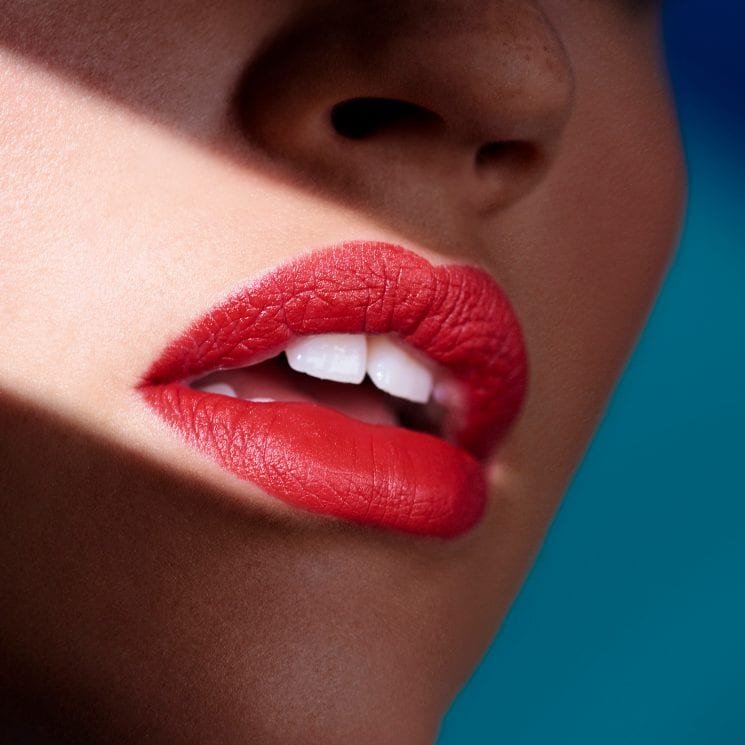 Los 10 labiales y pintalabios hidratantes con efecto ácido hialurónico