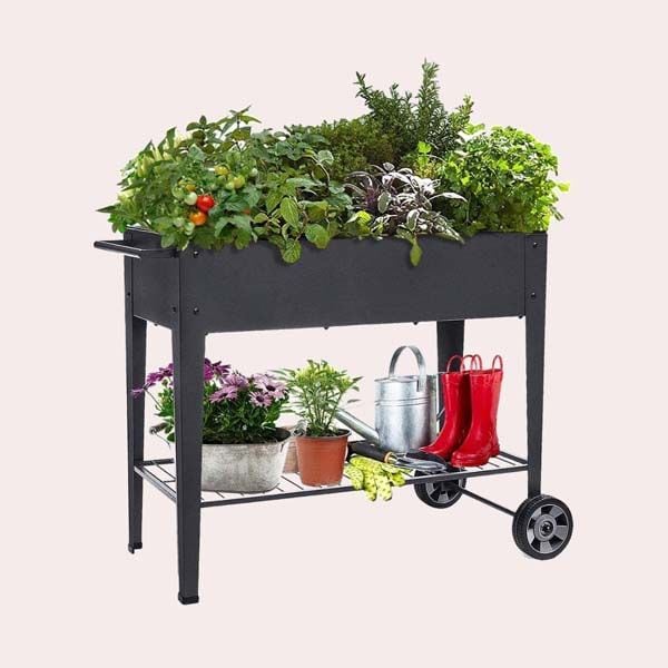 Los mejores mini huertos de exterior para tu terraza o balcón