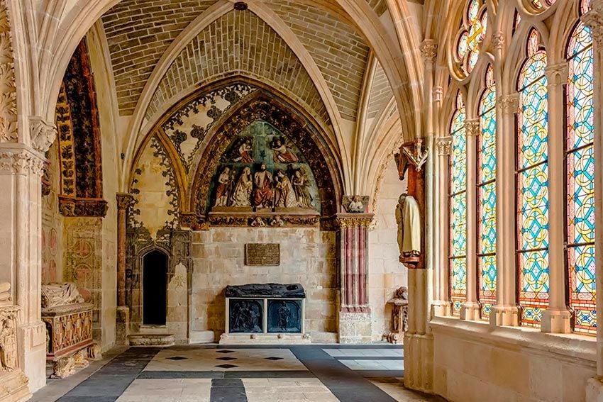 Un paseo tranquilo por los claustros más bonitos de España - Foto 1 Un paseo tranquilo por los claustros más bonitos de España - Foto 1