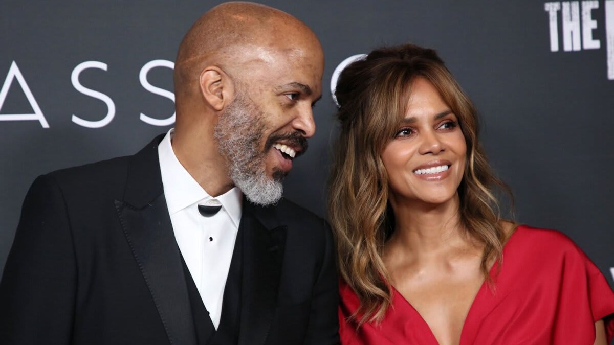 Halle Berry makes an emotional speech and thanks ‘the love of her life ...