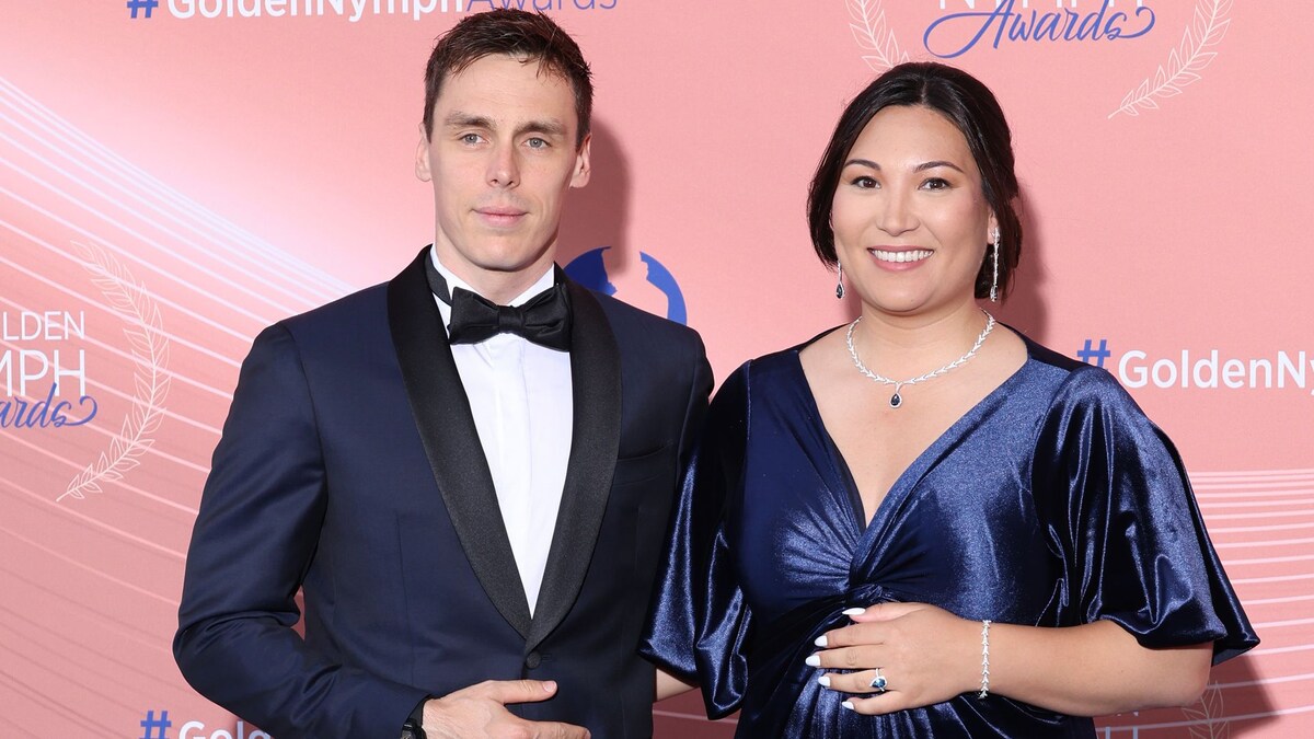 Princess Stephanie's daughter-in-law receives adorable kiss on her baby ...