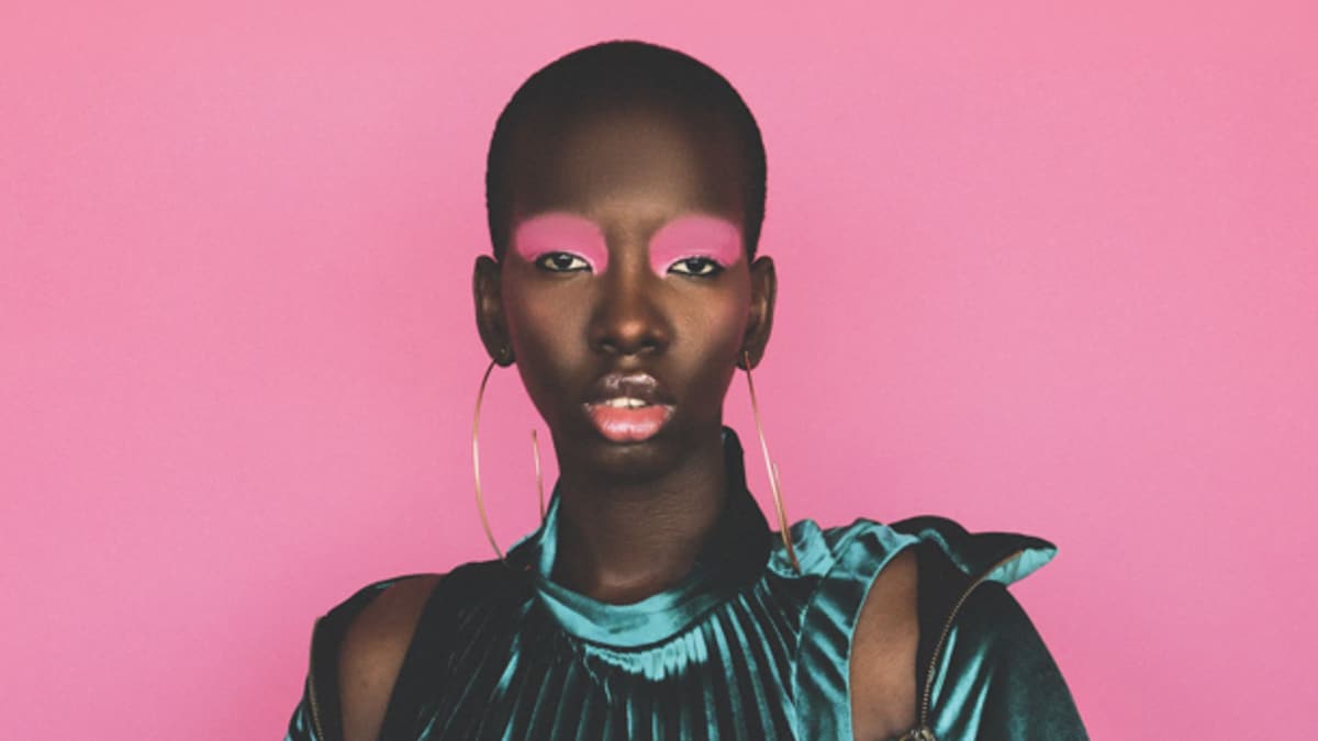 Carmen Mina | Equatorian Model Unafraid To Embrace New Challenges