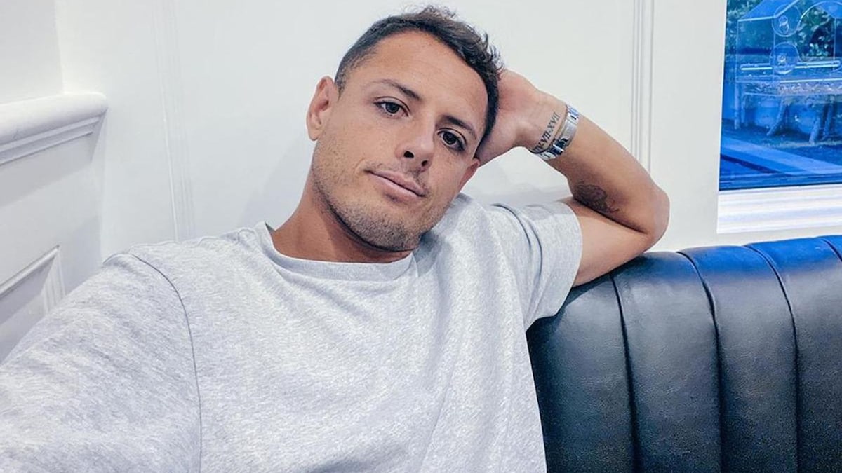 Javier Hernández feels sad about being away from his kids