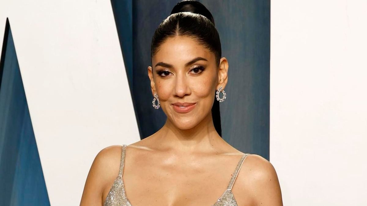 Stephanie Beatriz named Top 100 Latina Powerhouse 2022