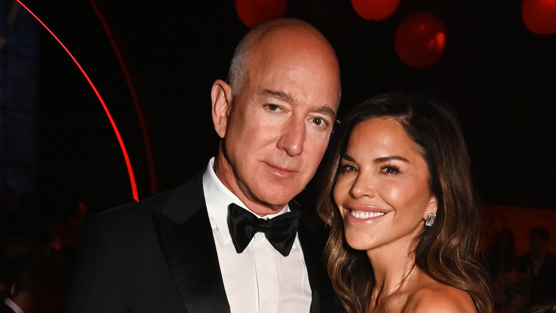 Inside Jeff Bezos and Lauren Sanchez’s lavish wedding venue in the ...