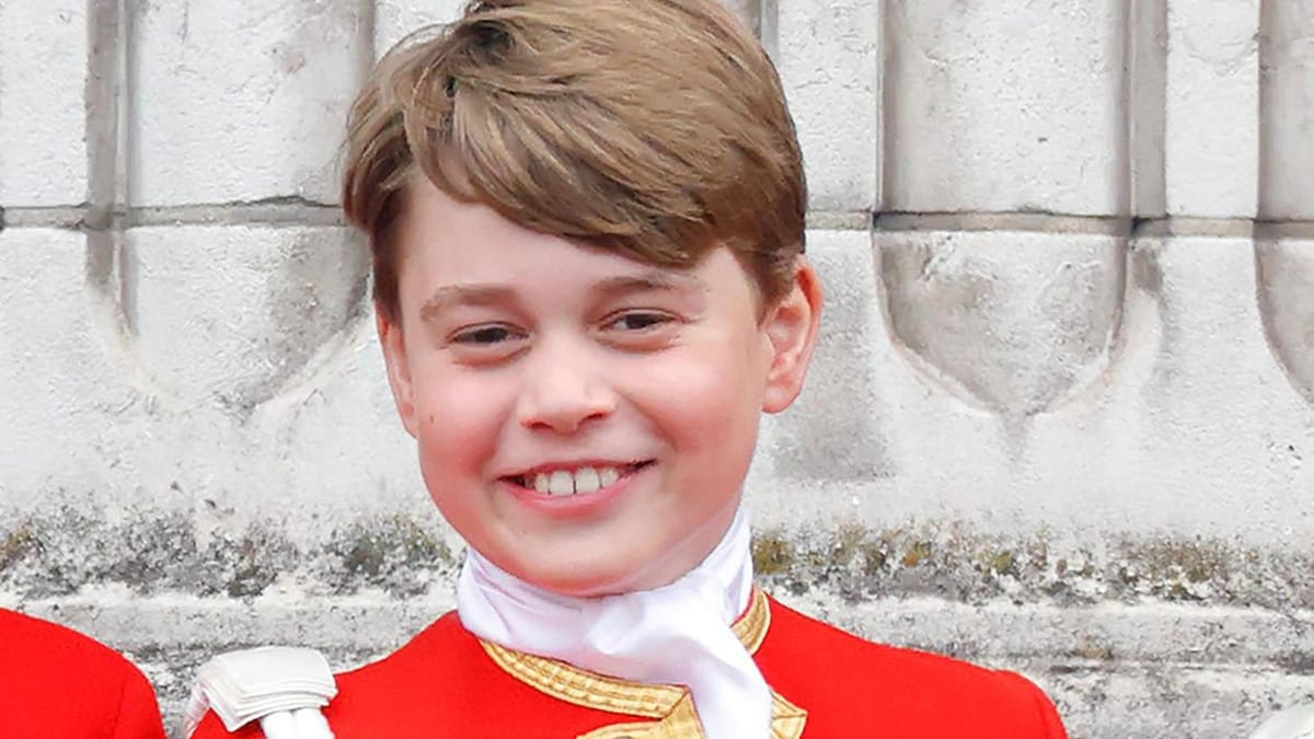 Prince George celebrates 10th birthday with new photo