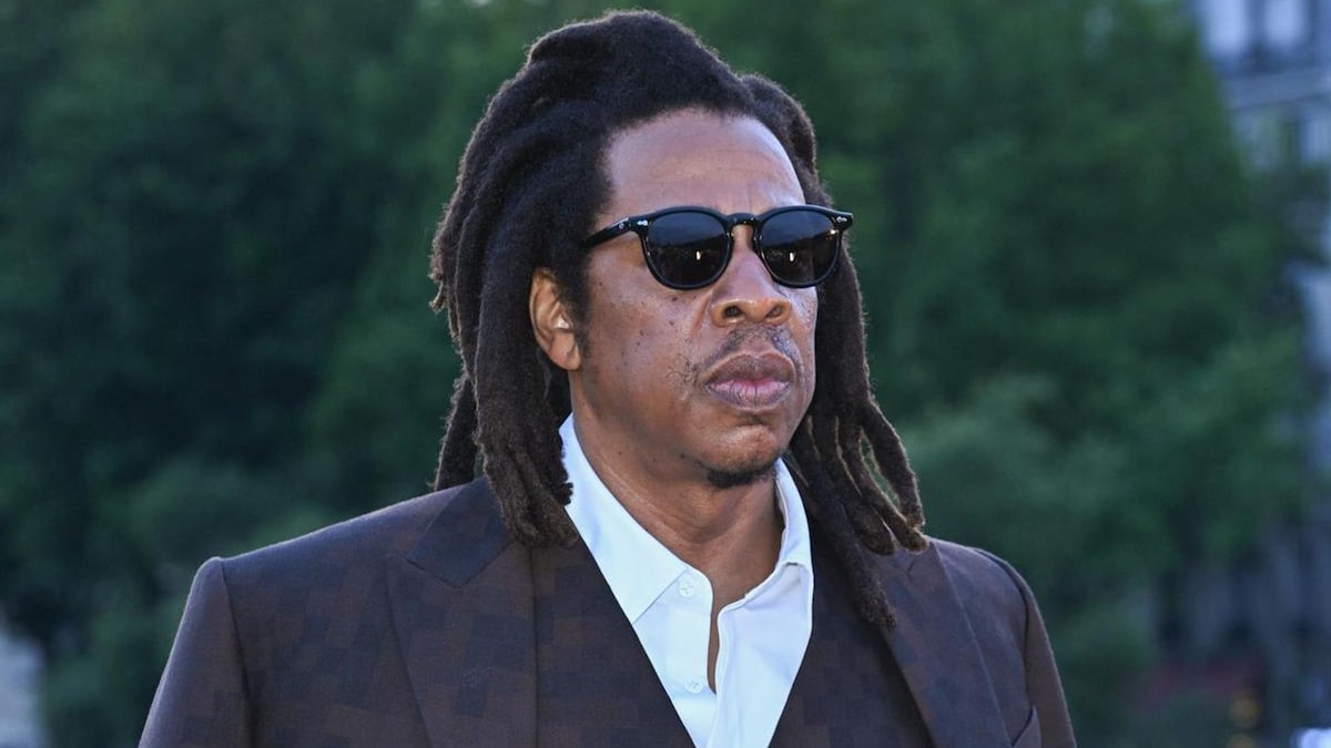 Jay-Z’s Roc Nation Sports buys Brazilian soccer agency