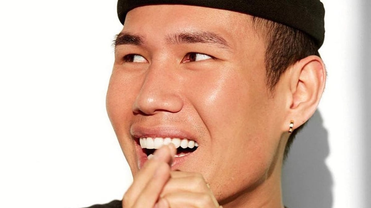 Eva Longoria's MUA gets real on radiance tips and his makeup career