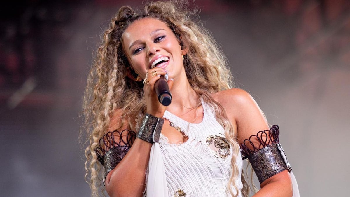 Palestinian-Chilean singer Elyanna talks about her historic set at ...