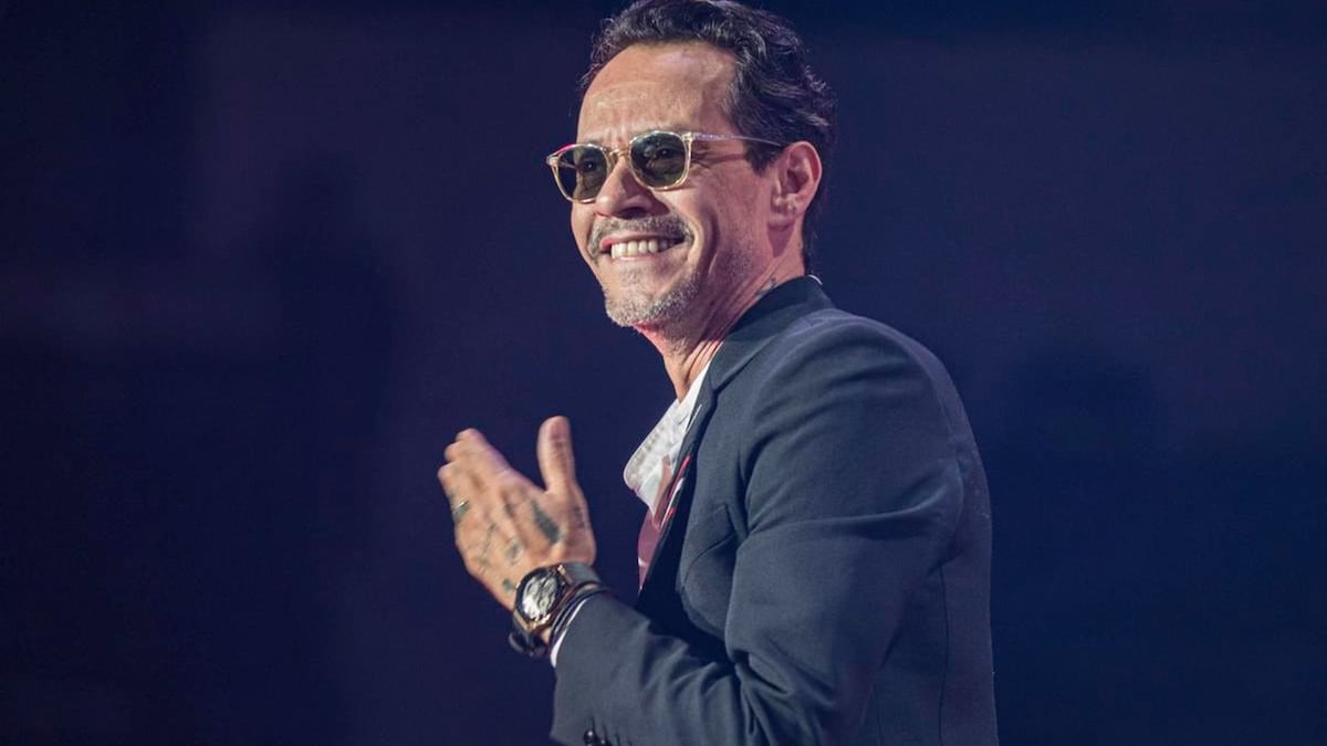 Marc Anthony shares smiling photos at his son’s graduation