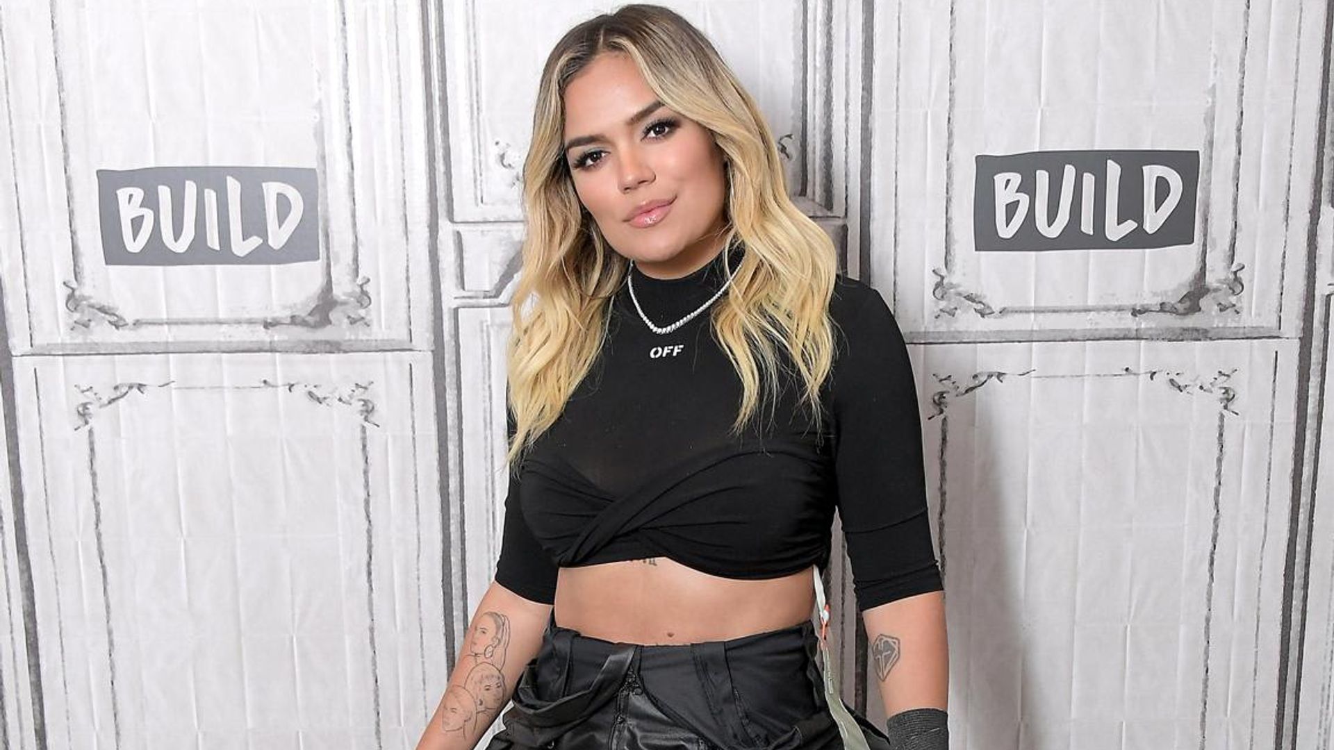 Karol G moonlights as a chef in this hilarious picture