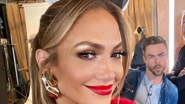 JLo’s awesome red lip, iconic bathing suit, and more