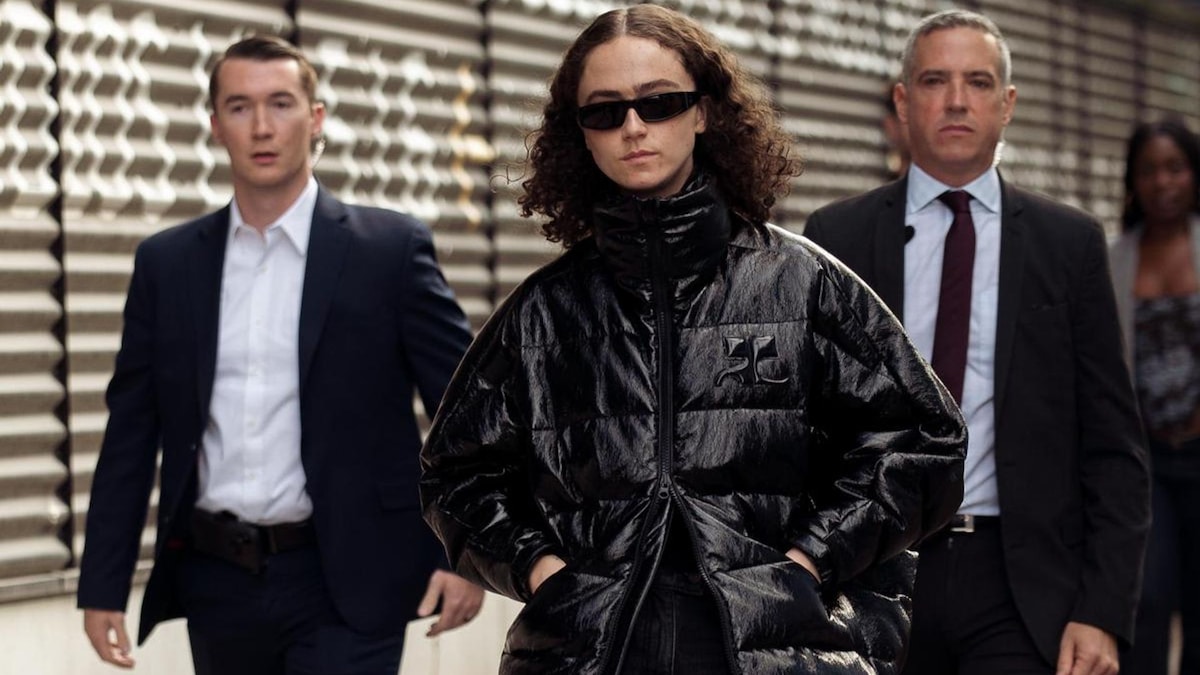 Ella Emhoff and the secret service agents that follow