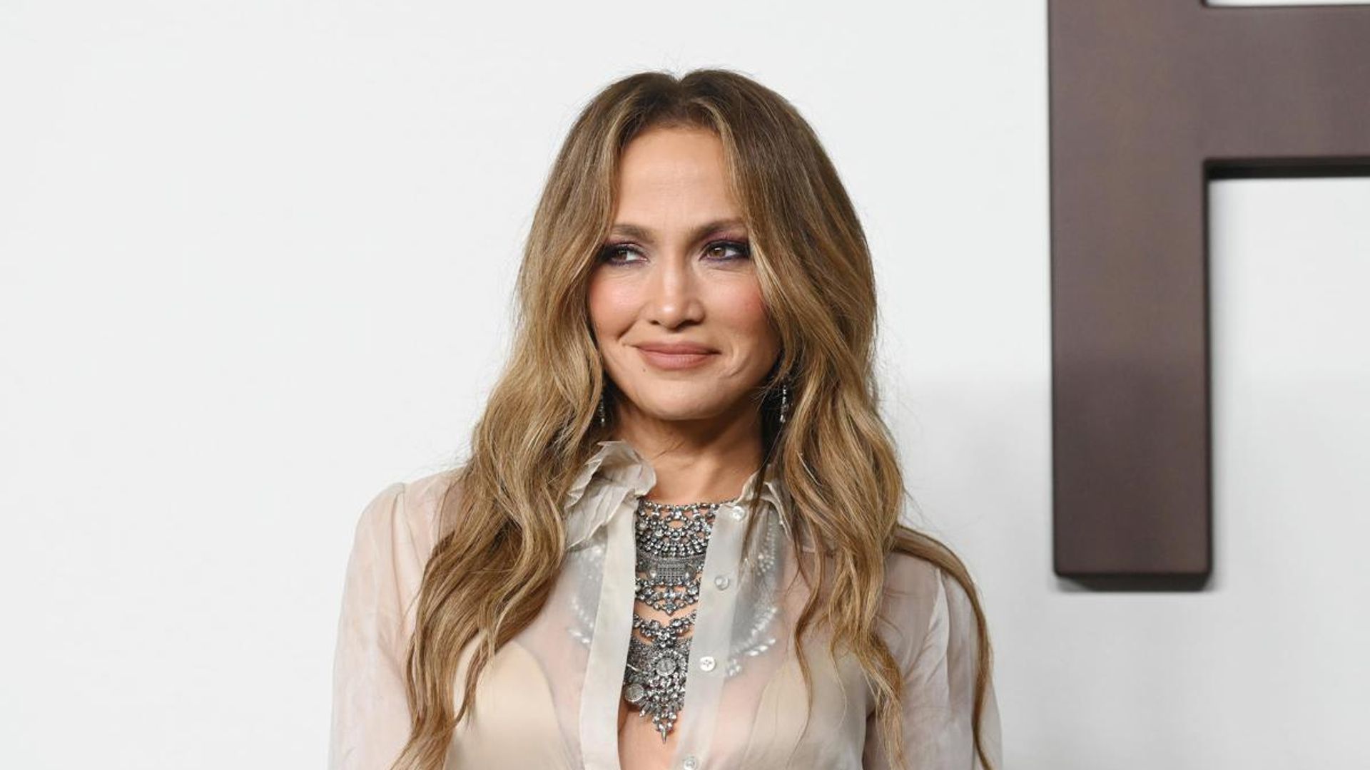 Jennifer Lopez announces studio album after almost a decade