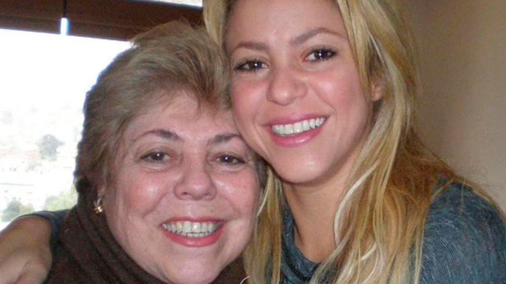 Shakira shares an intimate moment with her mom, Nidia Ripoll