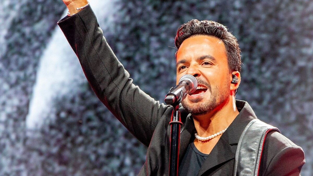 Luis Fonsi's 'Despacito' featured at the DNC: Here's the complete list ...