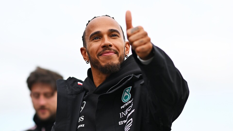 Lewis Hamilton's dog Roscoe is now fully vegan: The benefits of a plant ...