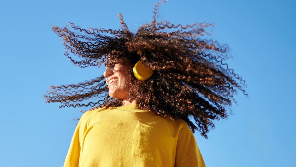 Learn how to air-dry your hair like a pro