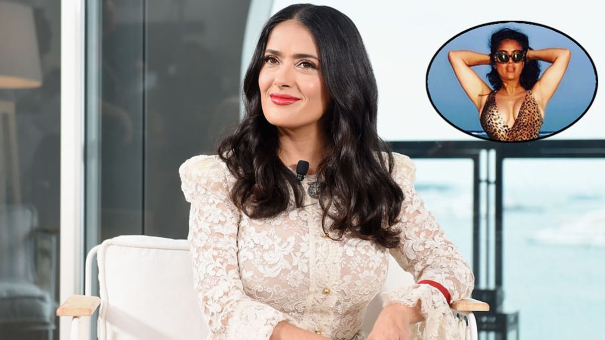 Salma Hayek rocks swimsuit in dazzling vacation pic