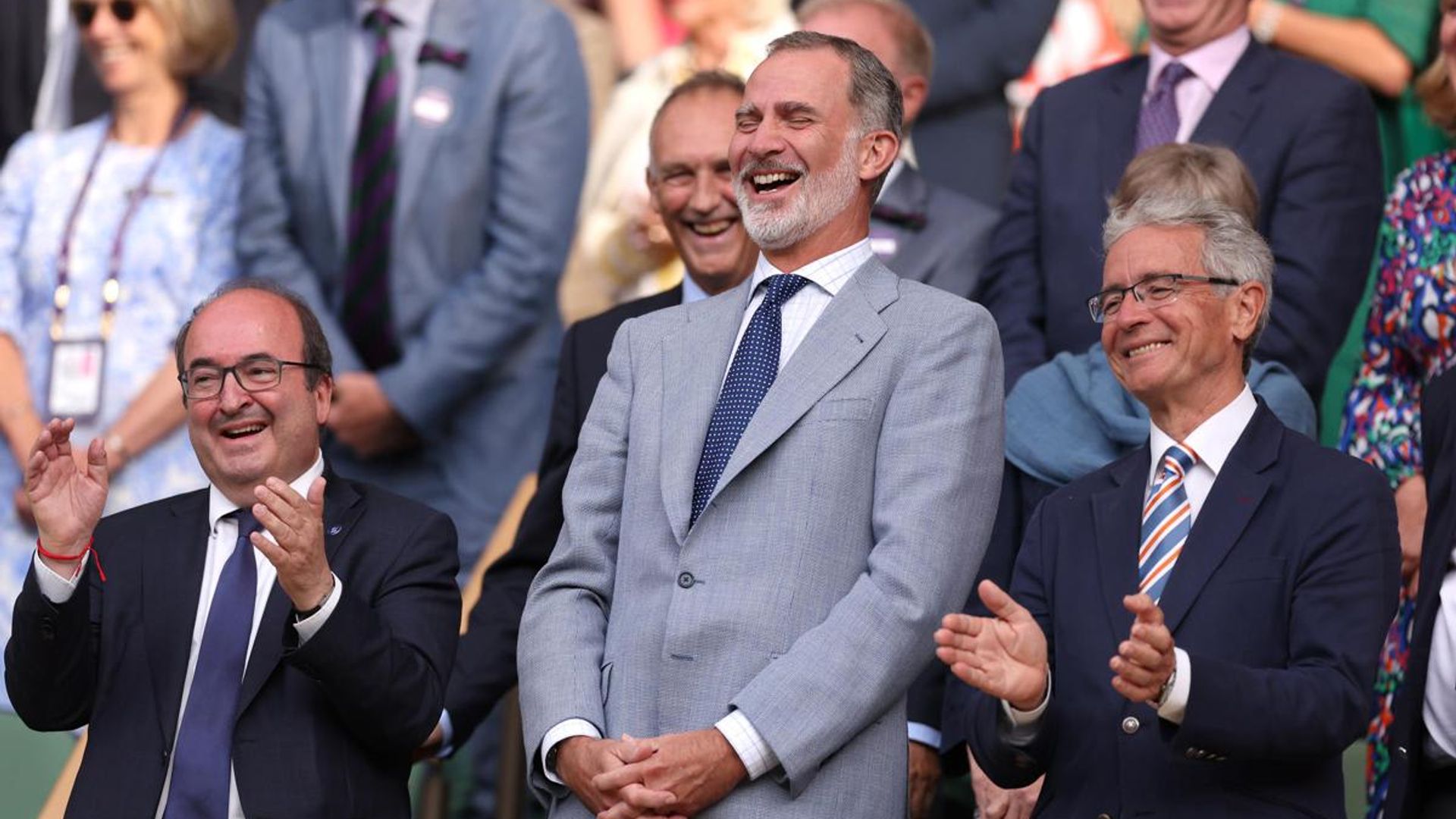Wimbledon champion makes King Felipe of Spain laugh: Watch