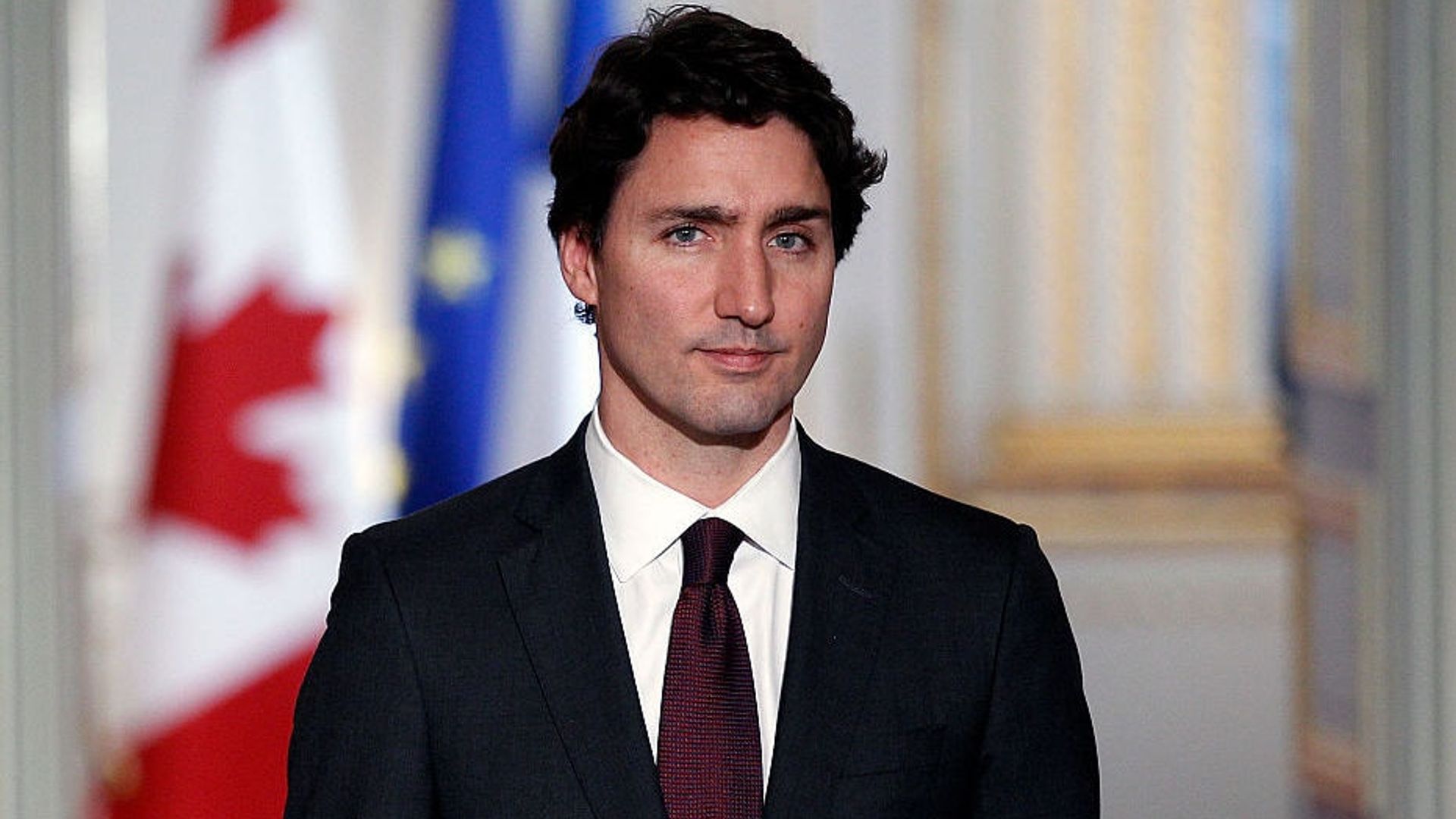 Justin Trudeau: Why everyone's talking about the handsome Canadian ...