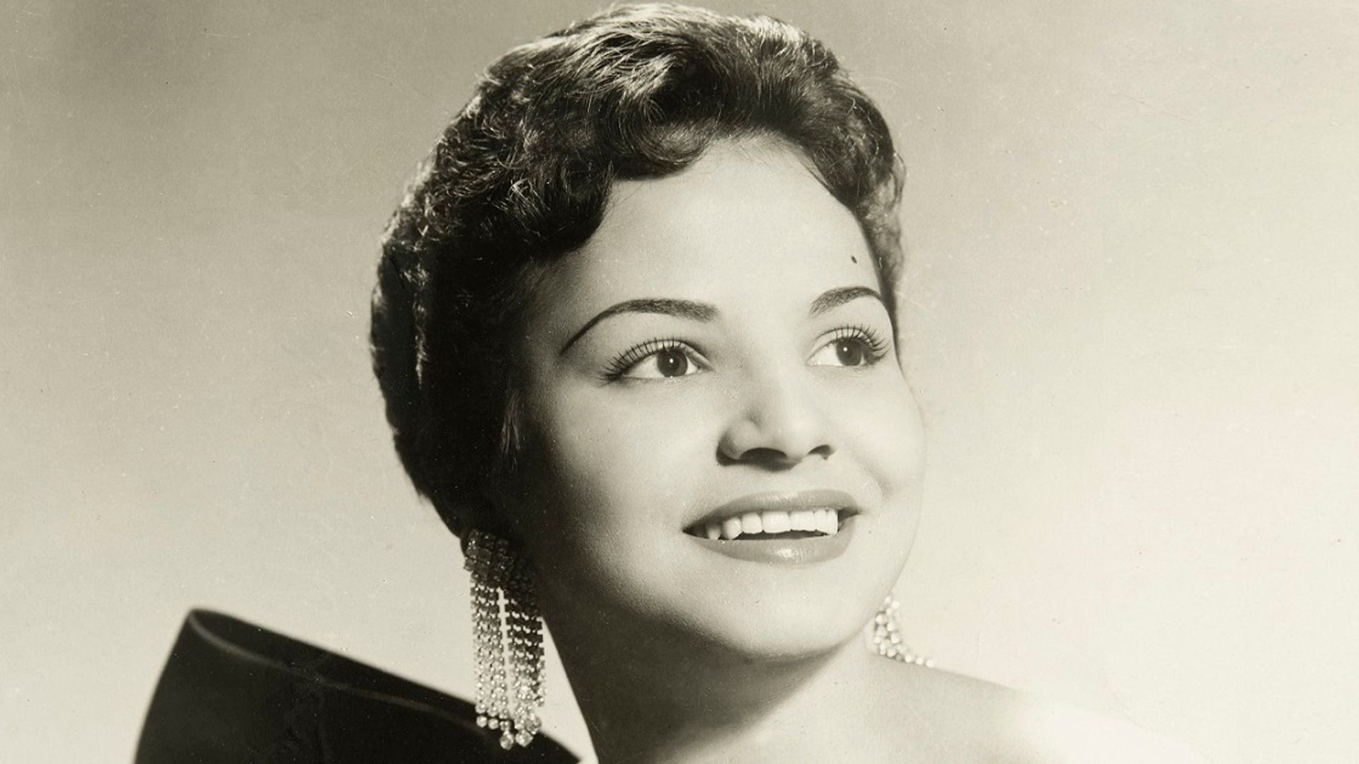 Blanca Rosa Gil | Cuban Icon and Diva of the Song