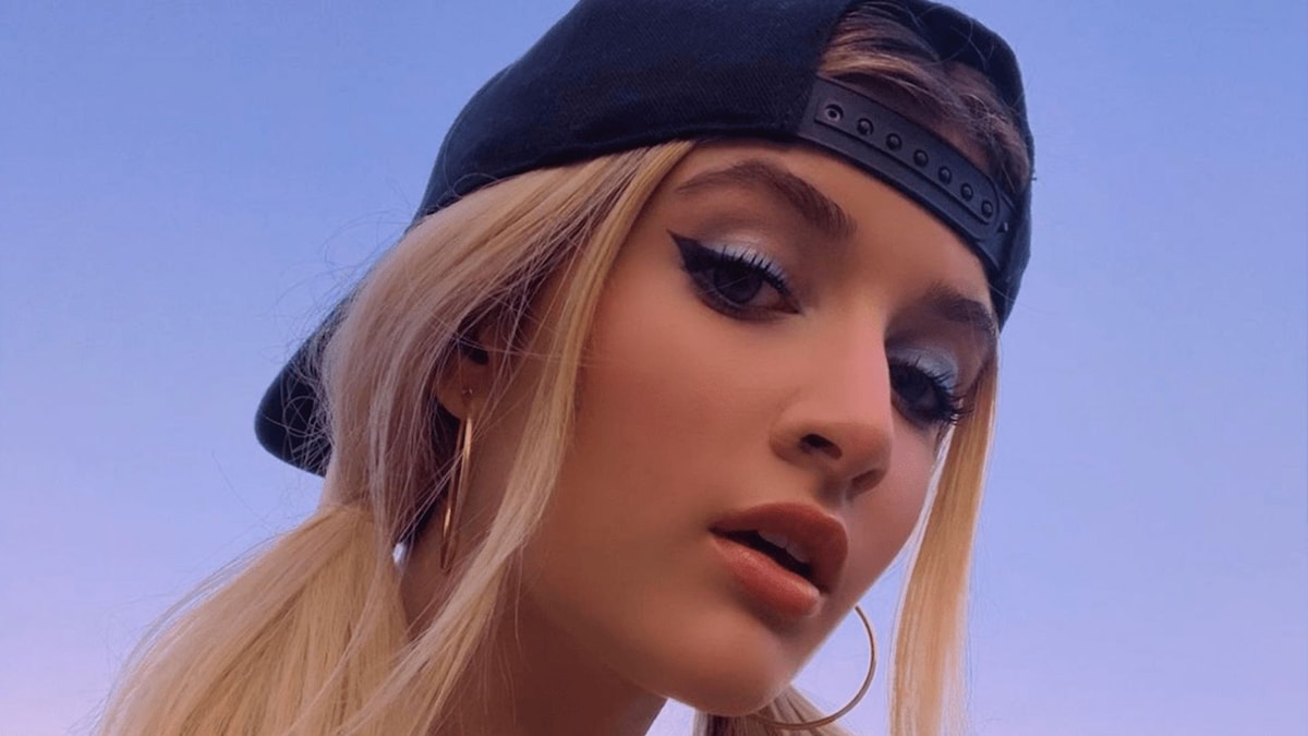 Sami Sheen posts never-before-seen photos