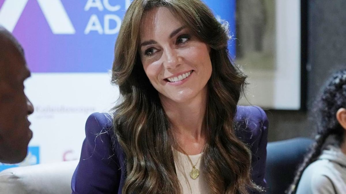 The Princess of Wales steps out wearing a bandage—Find out how she ...