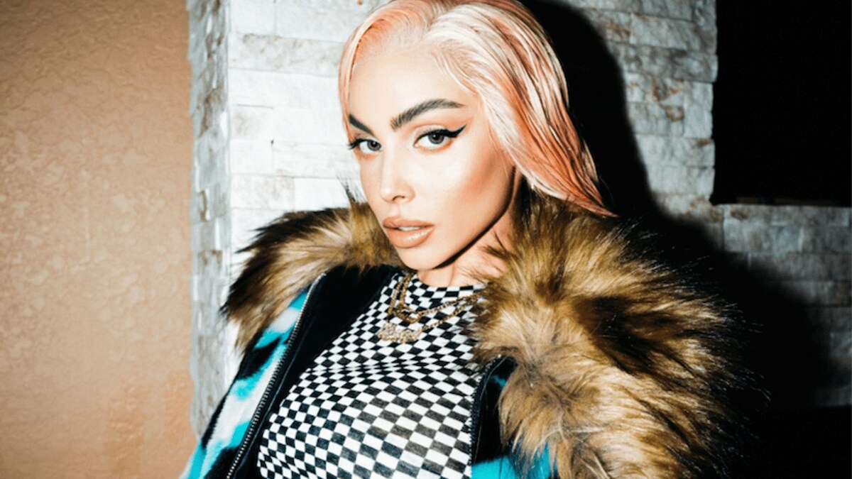 Chesca is taking over! Dance the night away with her new single ‘TuRuRu’