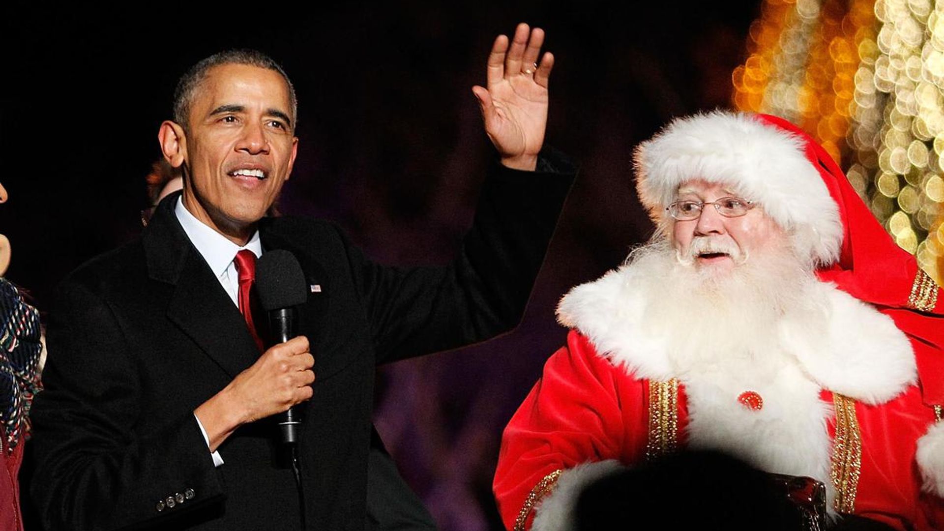 President Obama surprised a pre-k class with presents