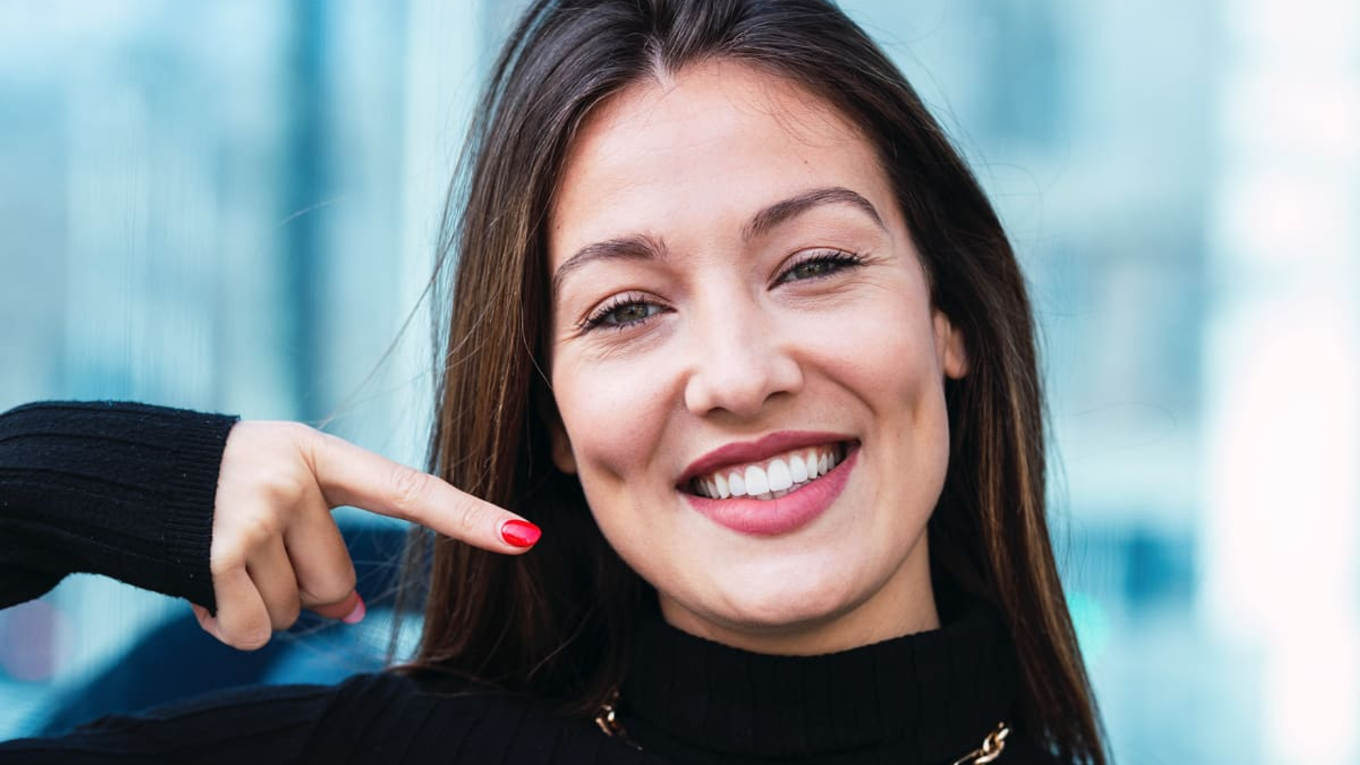 How to create the viral ‘fake dimples’ hack