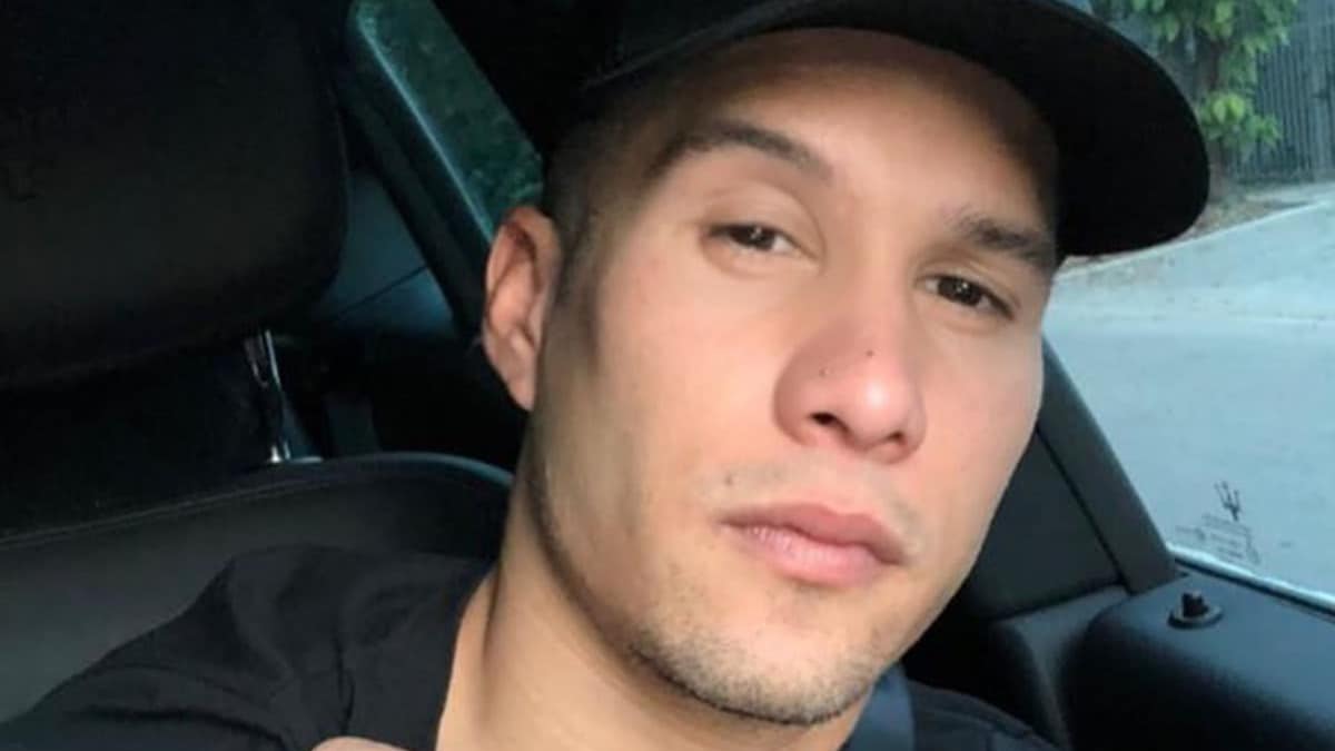 In an emotional video, Chyno Miranda shares an update on his health ...
