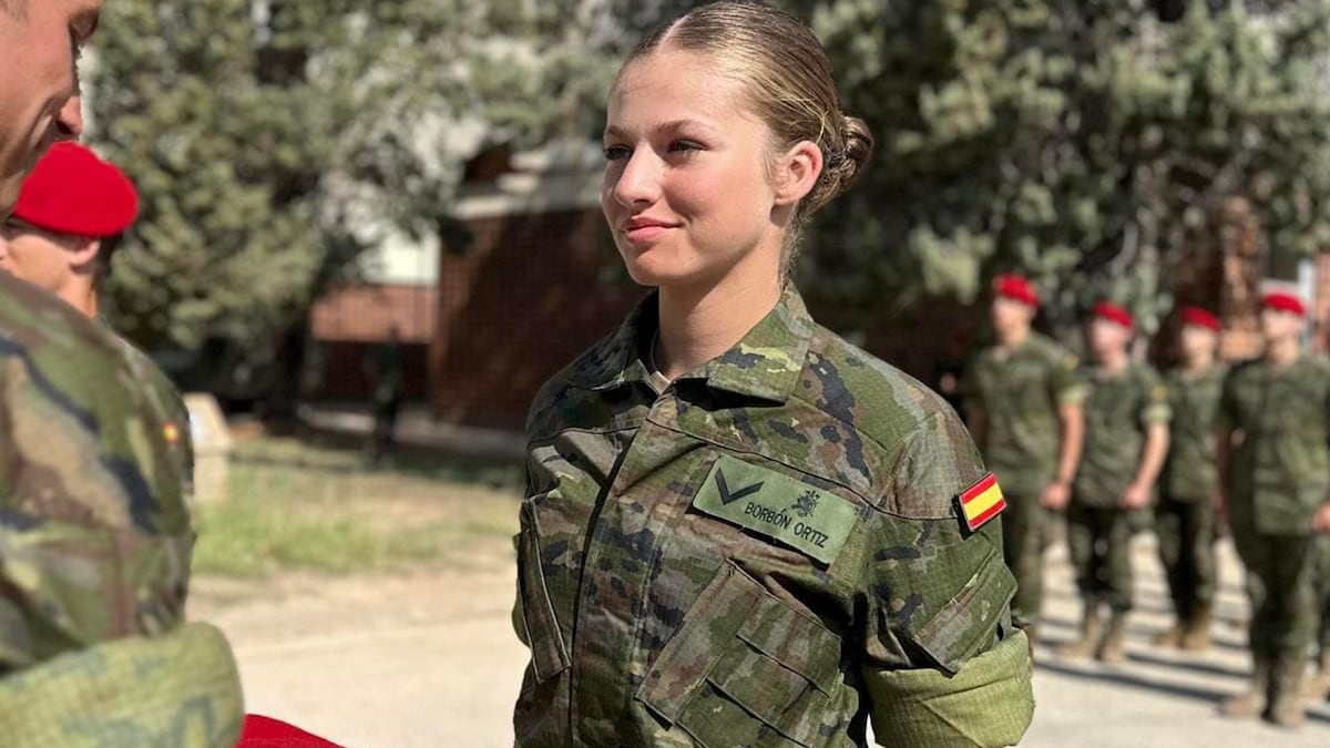 Photos of Princess Leonor's basic military training released