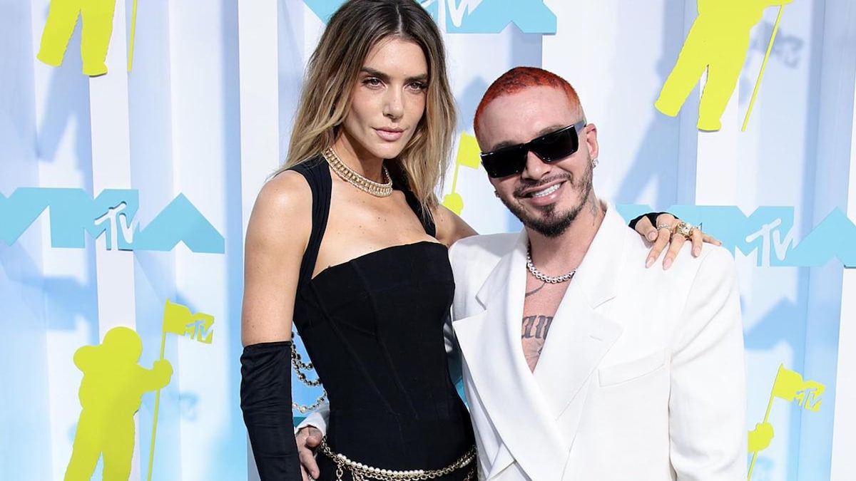 J Balvin, Valentina Ferrer & their son share adorable video