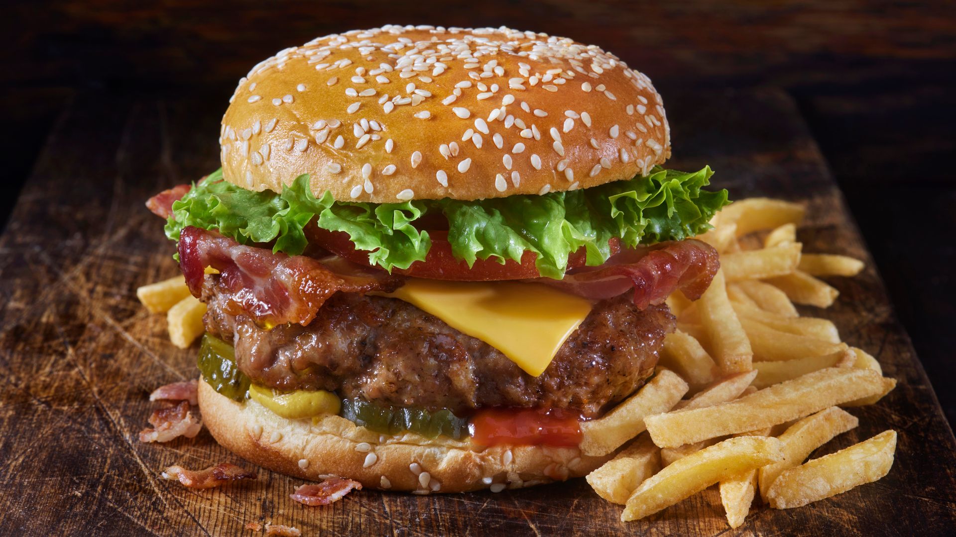 Why fast food CEO’s are beefing in a viral burger war