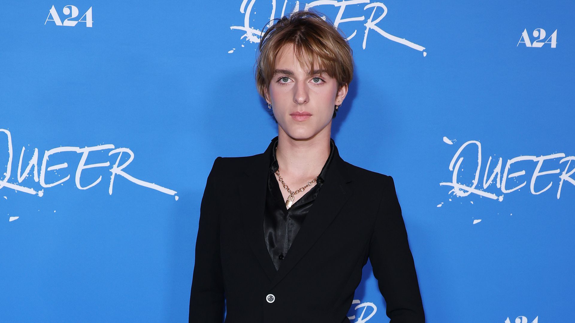 Patrick Dempsey’s teenage child, Sullivan makes striking high-fashion ...