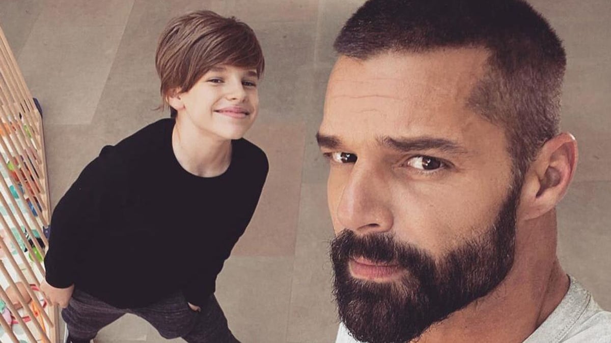 Ricky Martin's twin sons make hilarious cameo during live video
