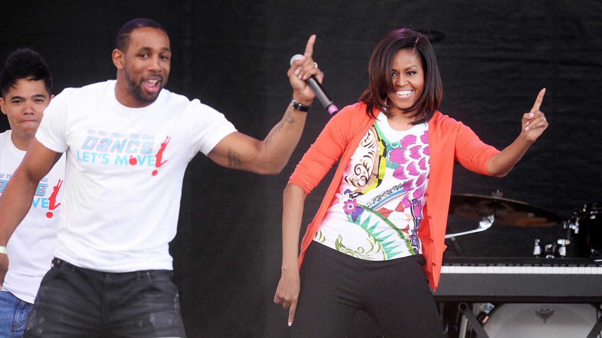Watch Michelle Obama and tWitch dancing in 2015 [VIDEO]