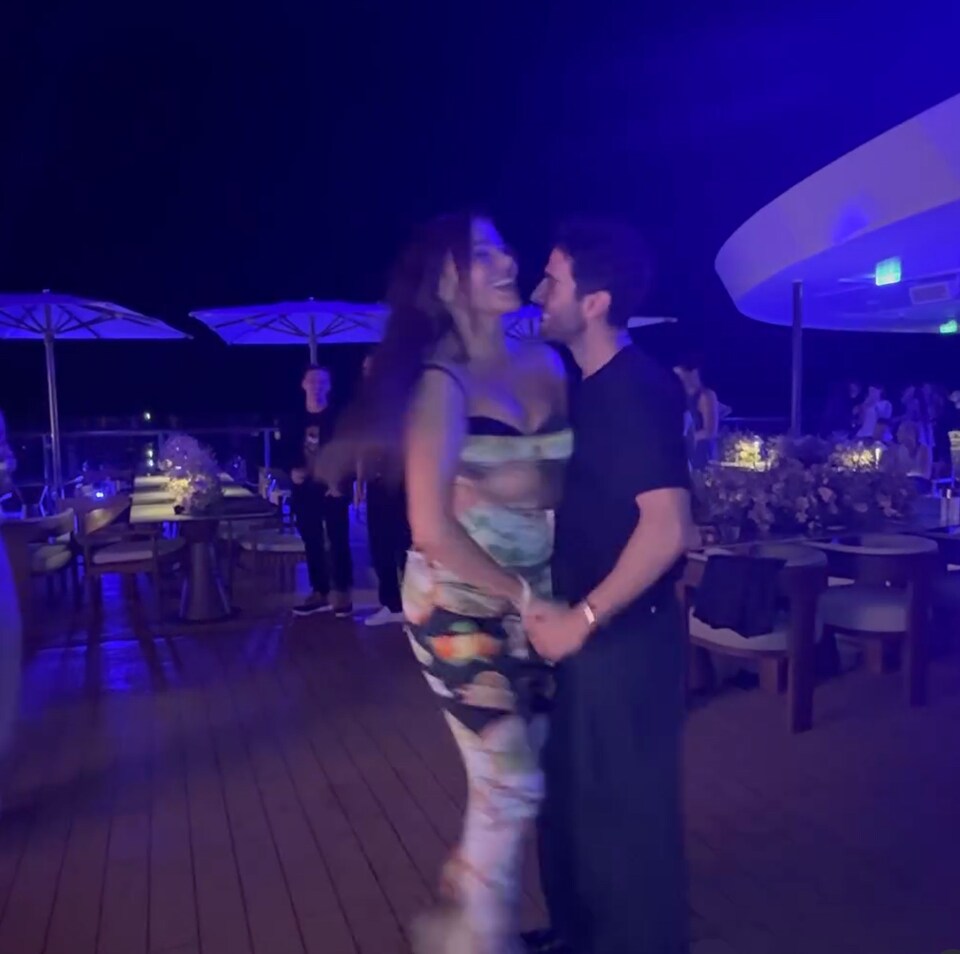 Sofia Vergara gets cozy with Douglas Chabbott, fueling romance rumors