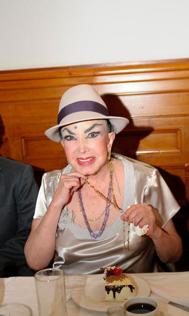 Irma Serrano, iconic Mexican singer and actress, dies at 89