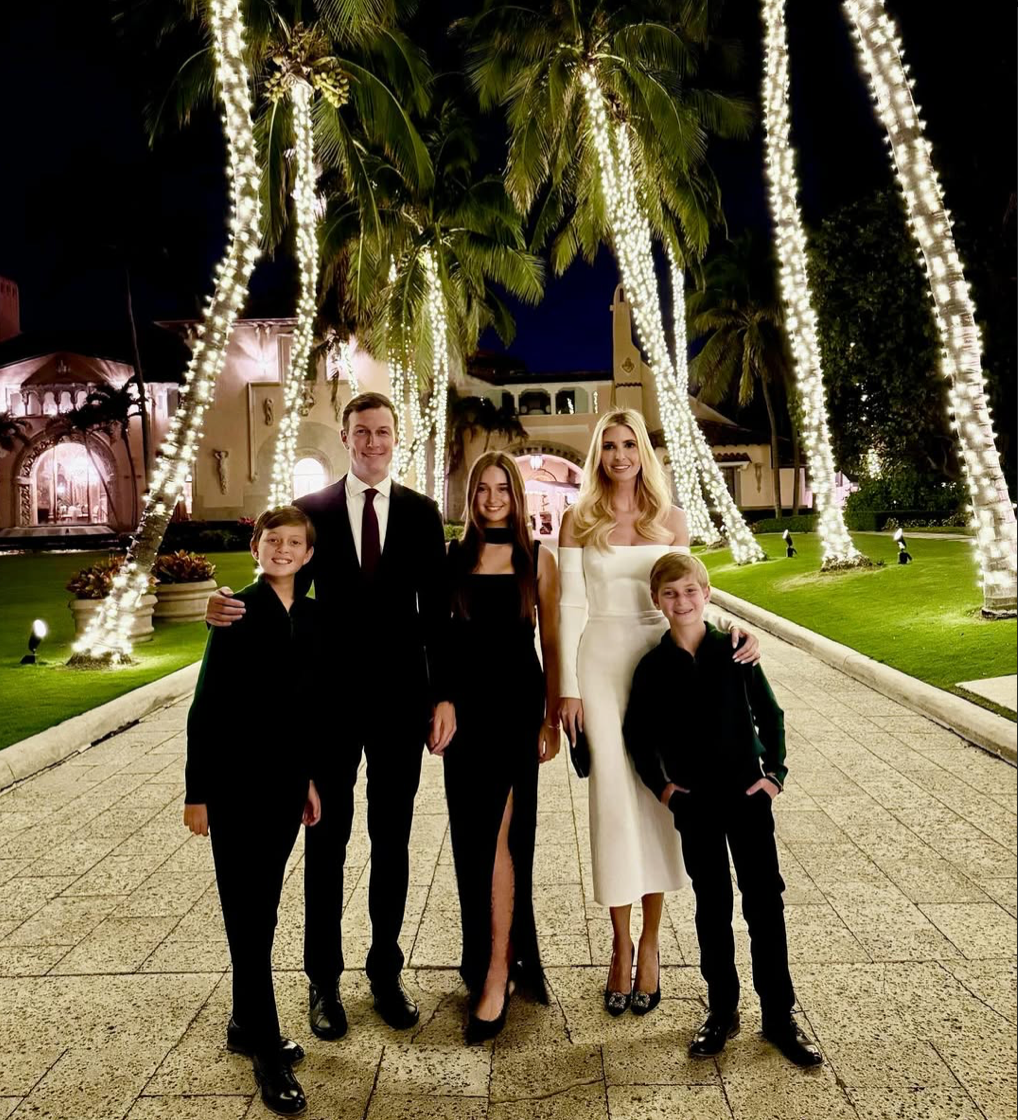 Ivanka Trump showed off her incredible figure in a floral two-piece ...