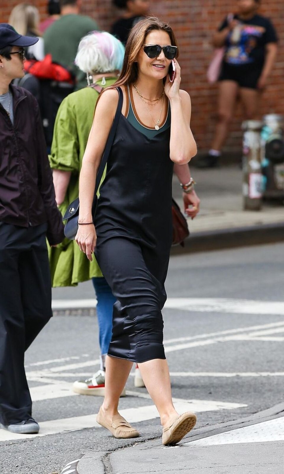 Katie Holmes is ready for summer in the perfect slip dress and her ...