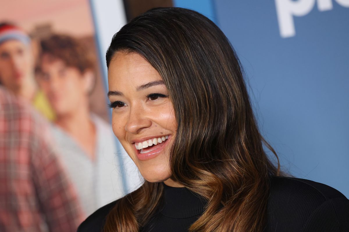Gina Rodriguez talks about Justin Baldoni's friendship and her new show ...