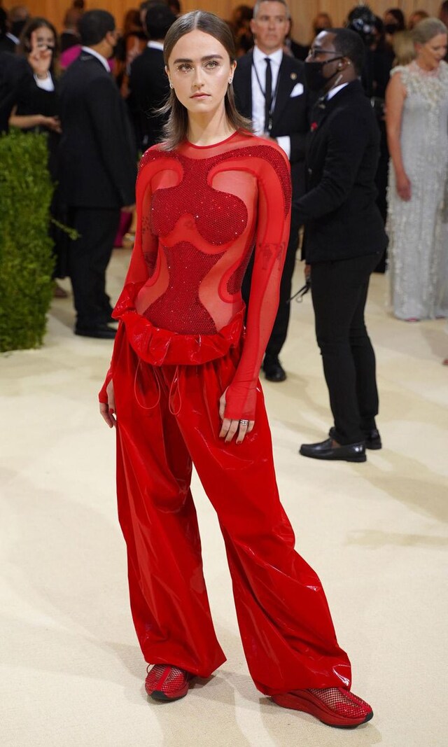 Ella Emhoff and the secret service agents that follow