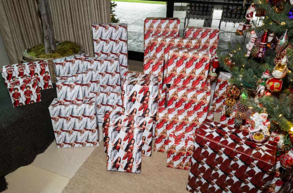 kardashians 2024 christmas